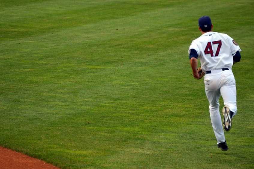 Infield Shift - Good for Baseball? How to Teach to Kids